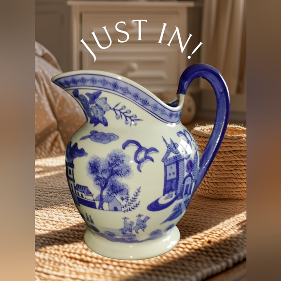 Dining | Vintage Chinese Water Pitcher | Poshmark